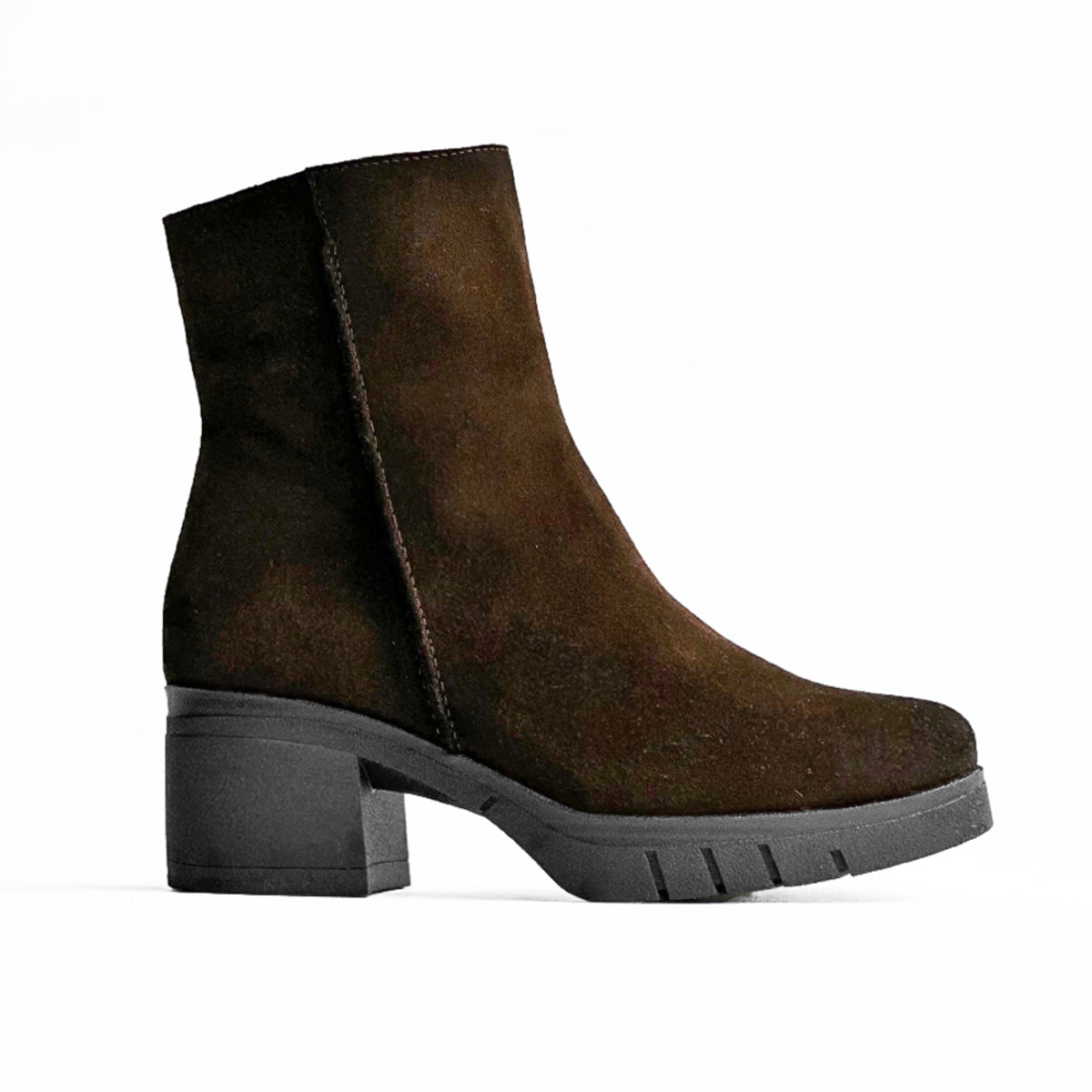 Chunky Sole Suede Ankle Boots in Brown | Mandarina Shoes